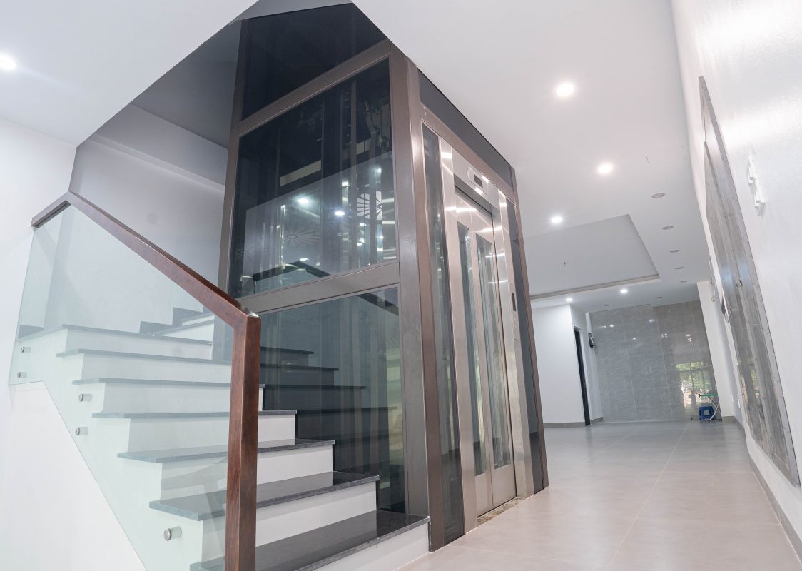 Thi công khung thép thang máy như thế nào?